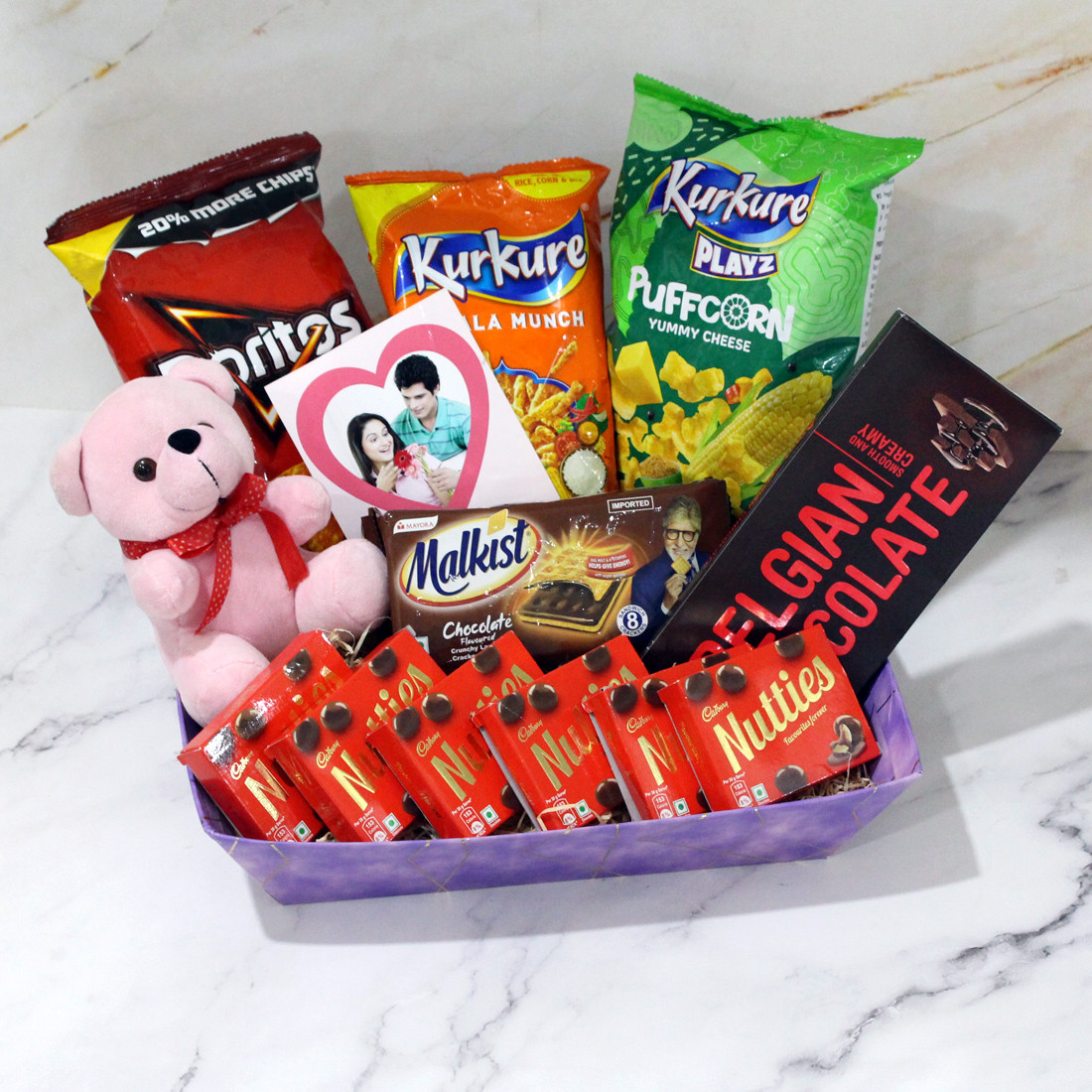 Utsav Gift Tray - Amul Chocolate, Malkist Biscuit, Doritos, Teddy 6 ...